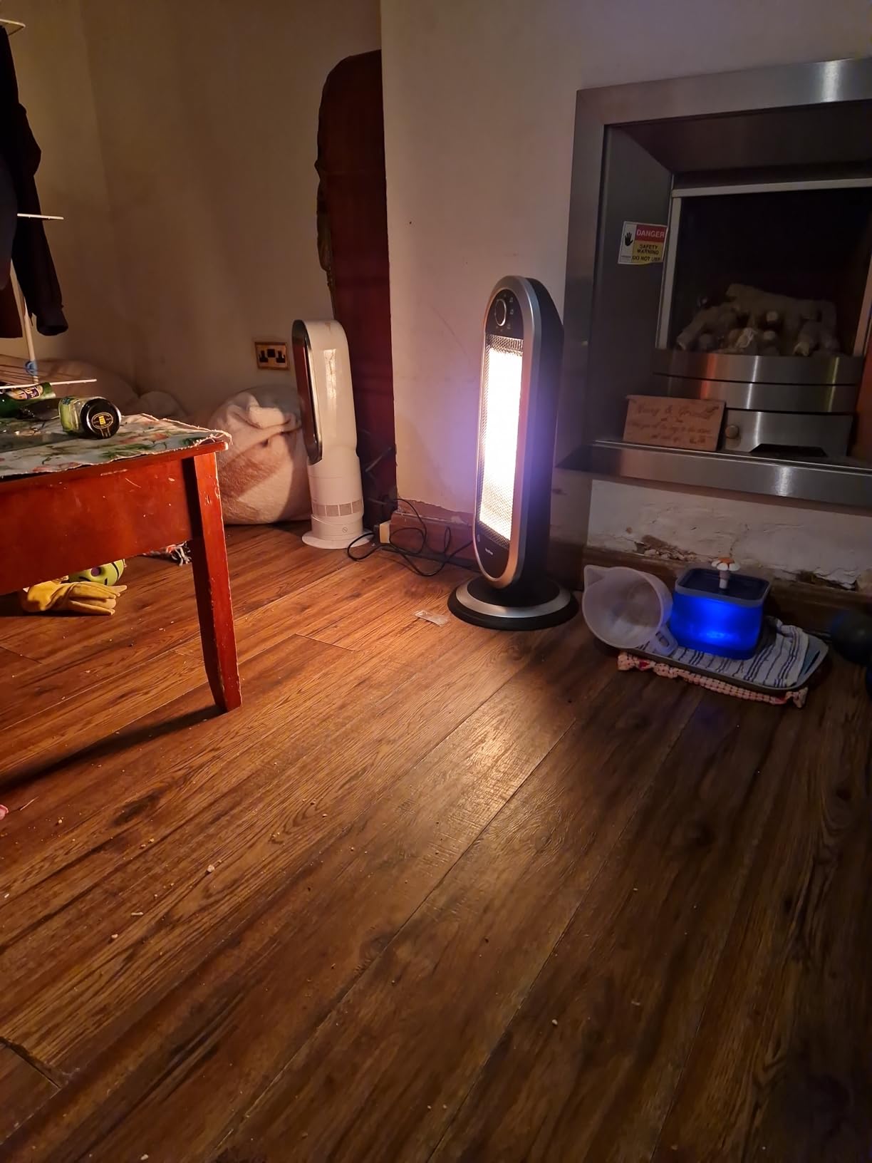 Supawarm Deluxe Halogen Heater 1200w 1.3M Cable : Amazon.co.uk: DIY & Tools