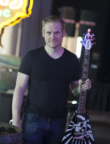 Amazon.com: Christopher Harris: books, biography, latest update