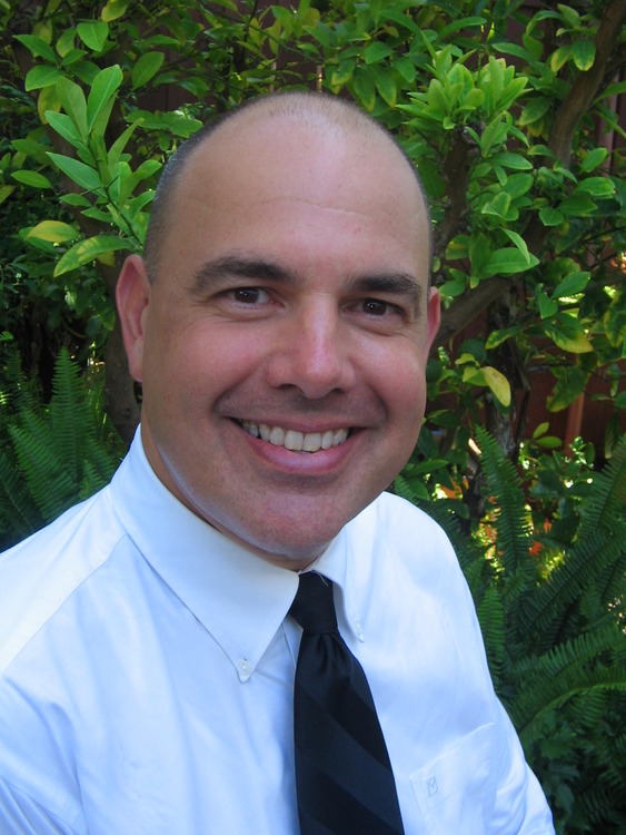 Amazon.com: David De Bacco: books, biography, latest update