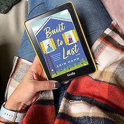 Amazon.com: Built to Last: 9781250827098: Hahn, Erin: Books