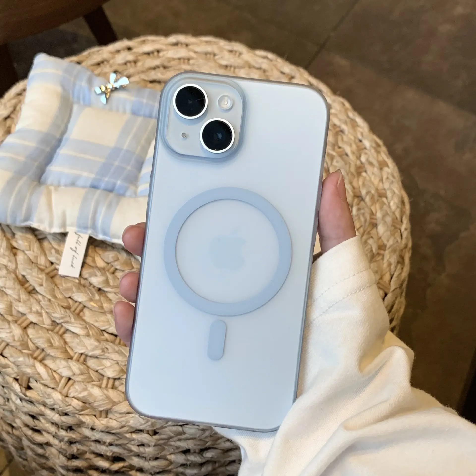 amazon basics Luxury Paper Thin Case Cover for iPhone 13 / iPhone 14 | Matte Finish | Compatible ...