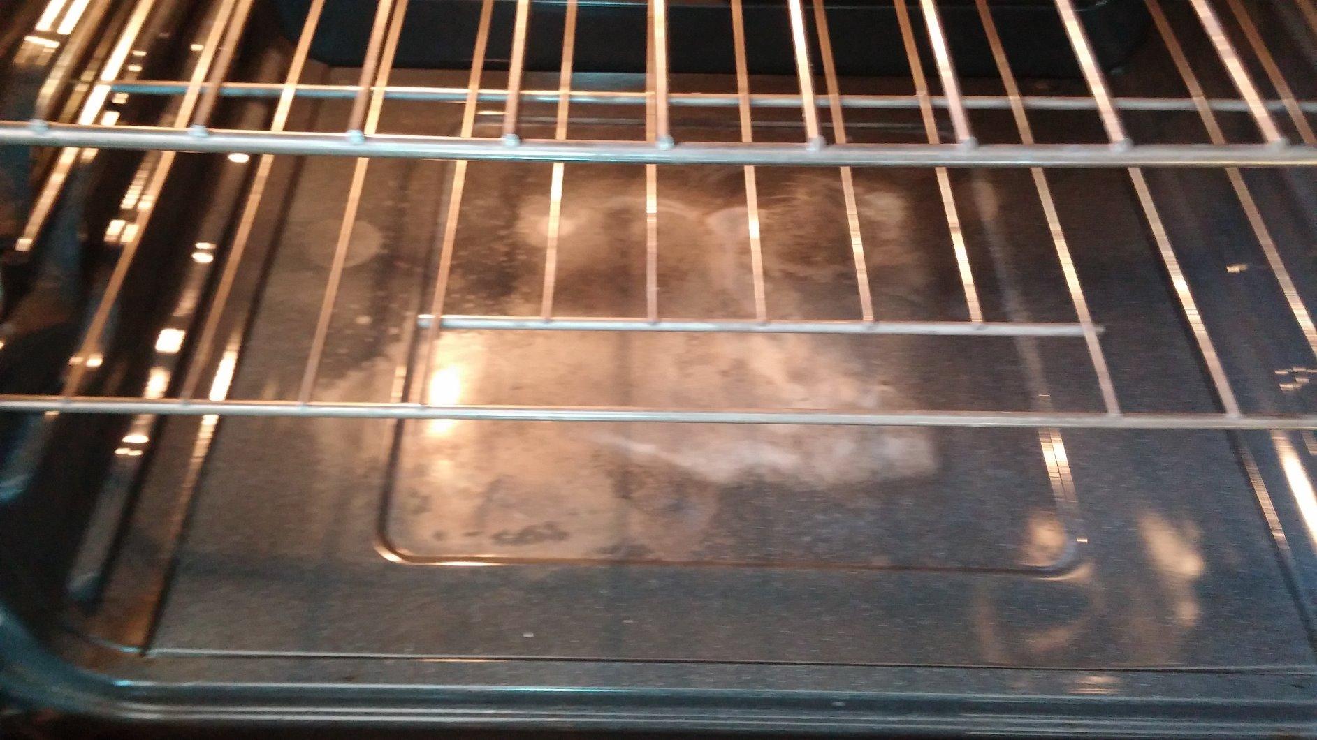 Amazon.com: Range Kleen 670 Non Stick Reusable Trimmable Oven Liner 16. ...