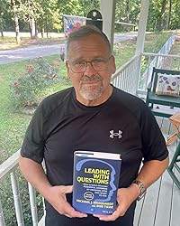Amazon.com: Leading with Questions: How Leaders Discover Powerful ...