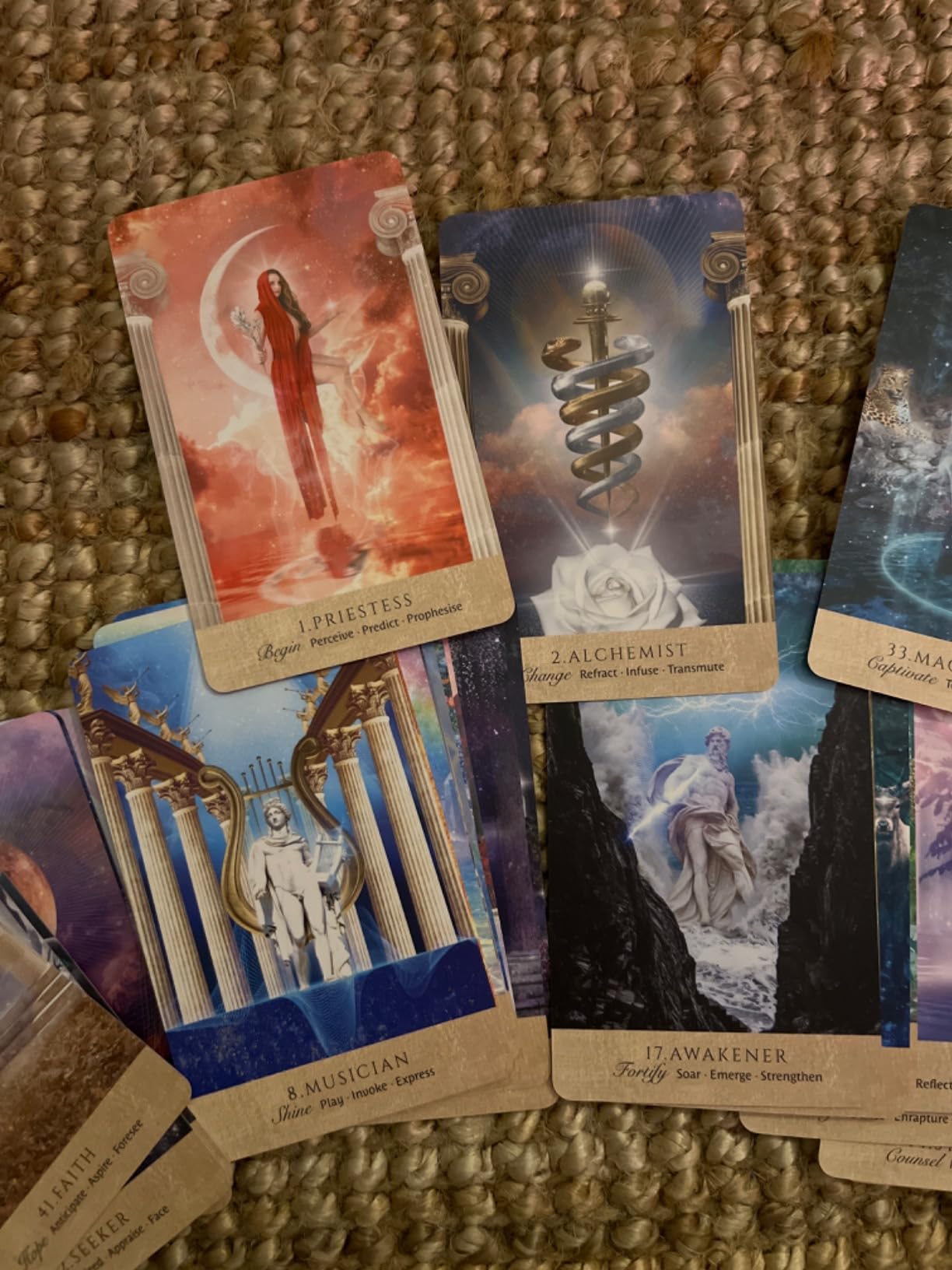 Oracle of Delphi: Prophecies from the Eternal Priestess: Cherub, Suzy ...