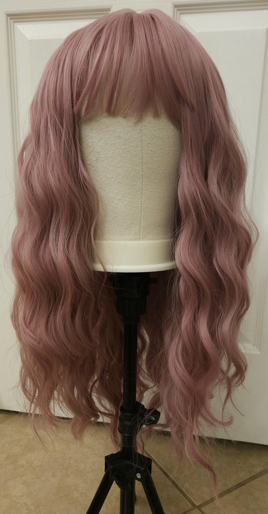 Amazon.com : MAGQOO Pink Wigs for Women Long Pink Wig Long Curly Wavy ...