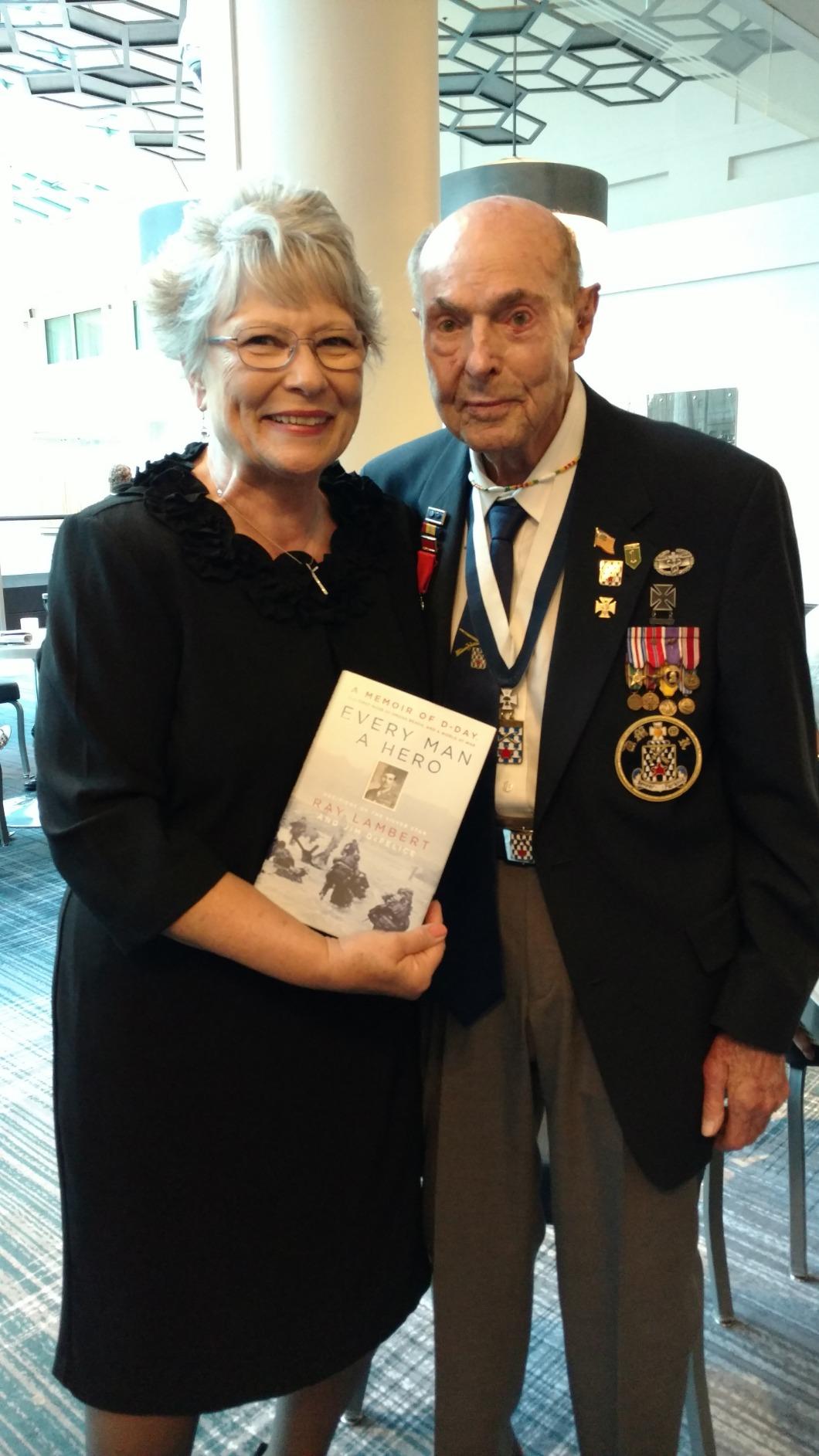 Amazon.com: Every Man a Hero: A Memoir of D-Day, the First Wave at ...