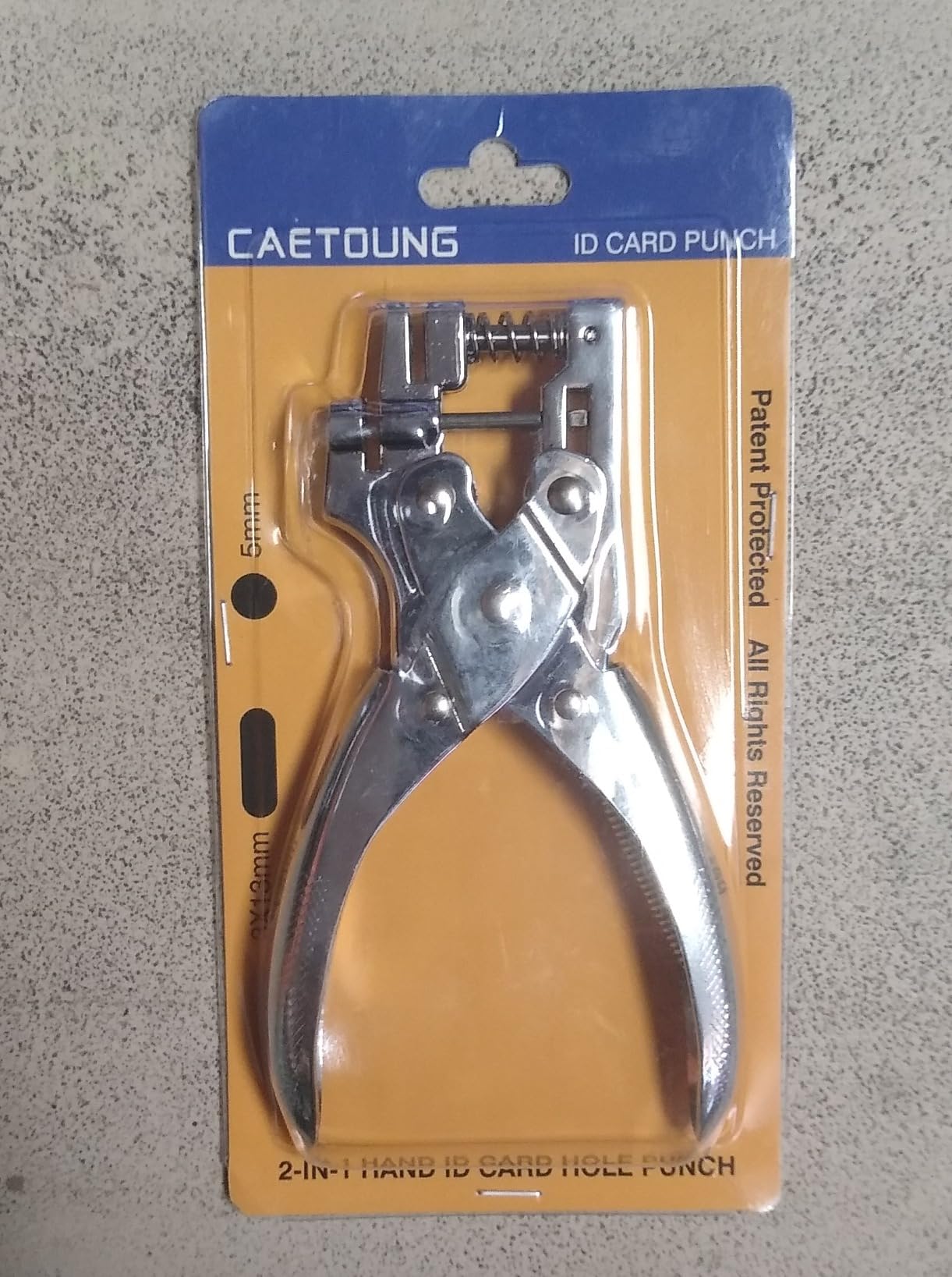 Amazon.com : CAETOUNG 2 in 1 Badge Slot Hole Punch for ID Cards, Heavy ...