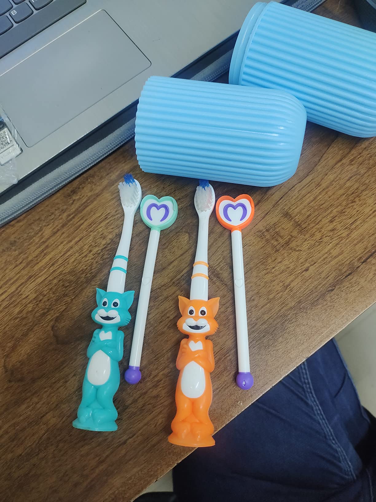 Pack of 4 Baby Kids Tooth brush and Tongue cleaner with travel capsule ...