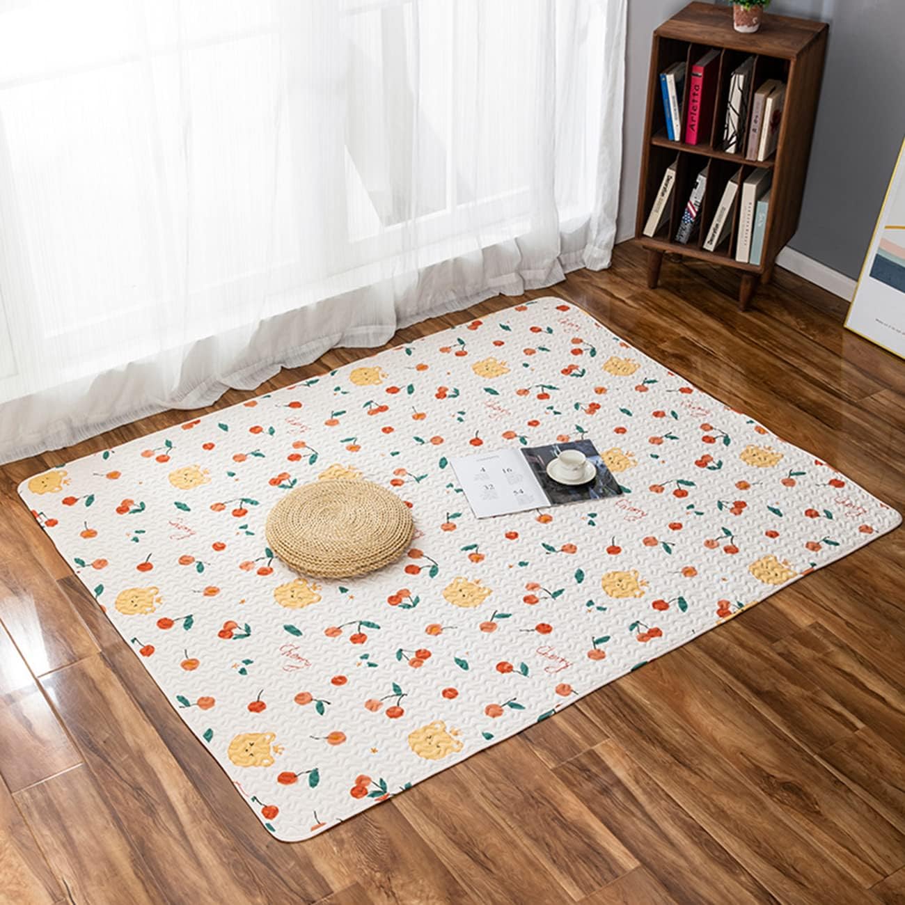 Amazon | Bltokey 夏用ラグマット カーペット 冷感キルトラグ ウレタンマット 防ダニ 抗菌 防臭 低反発 接触冷感 ひんやり ラグ 洗える 滑り止め付 軽量 110x110cm ...