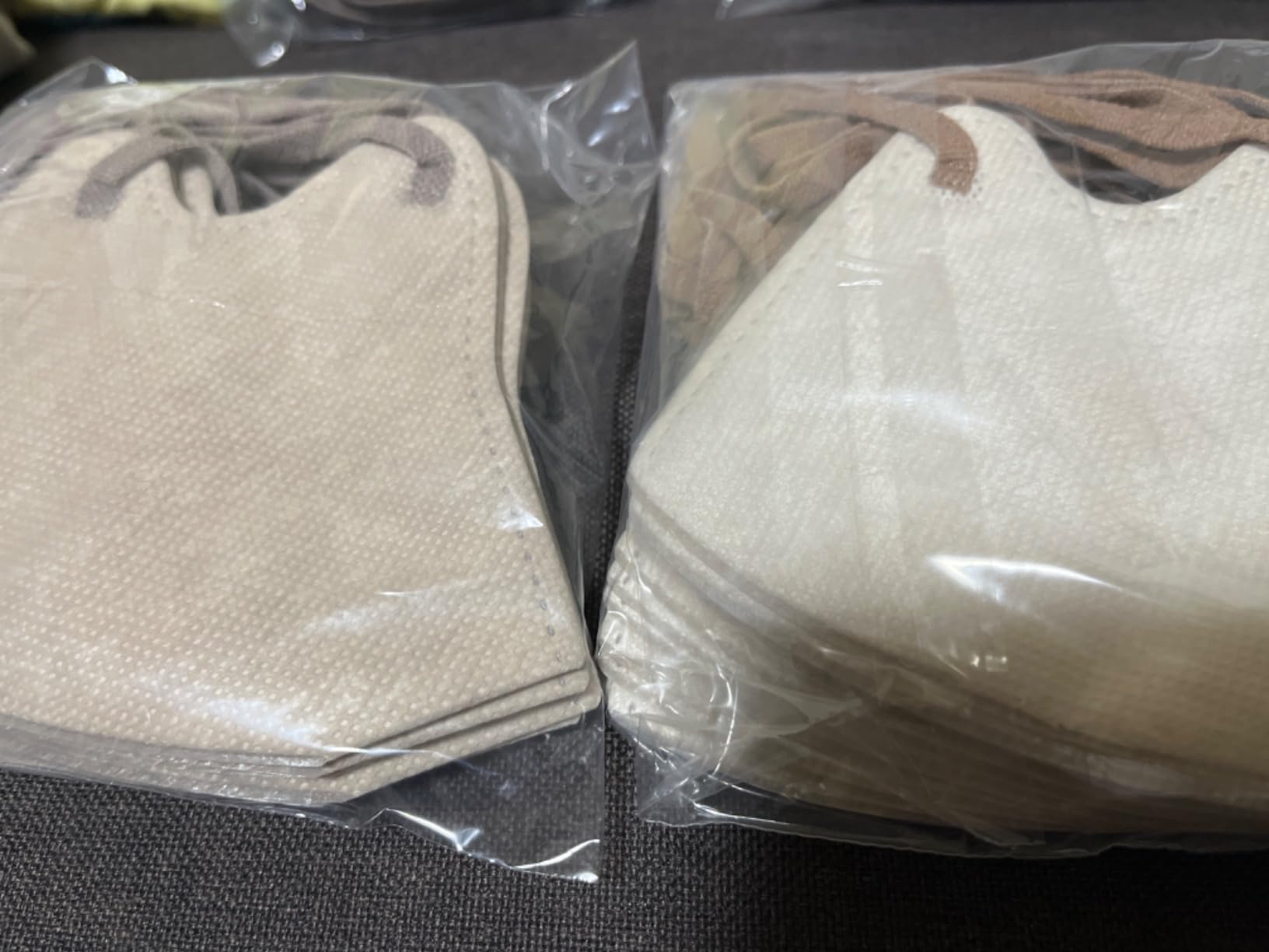 Amazon.co.jp: [sumalala] 接触冷感マスク 立体 不織布 夏用 3dマスク バイカラ 小顏 面長 丸顏 女性用 薄い ...