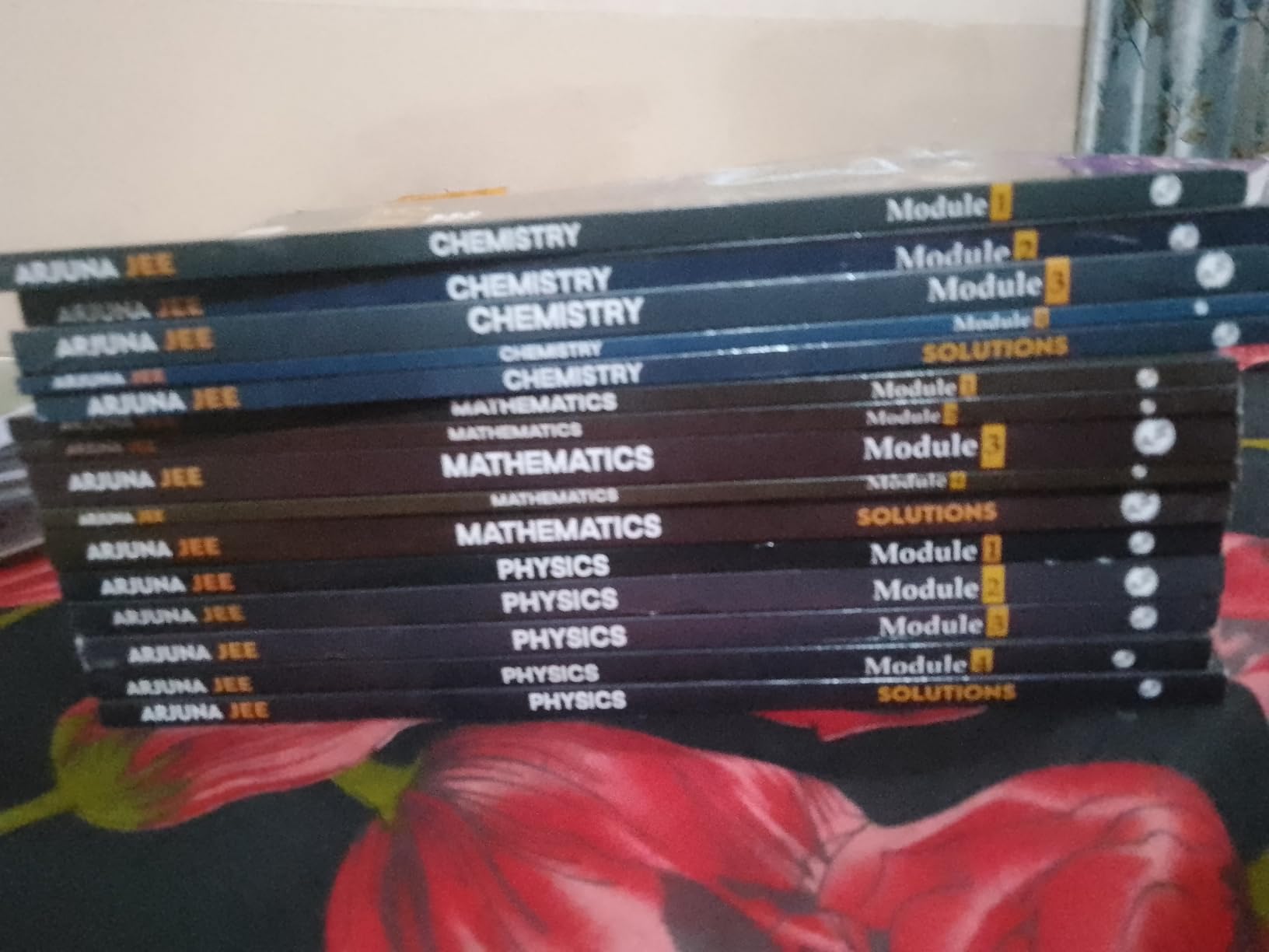 Buy (Old Edition) PW Arjuna for JEE Main & Advanced Class 11th Physics ...