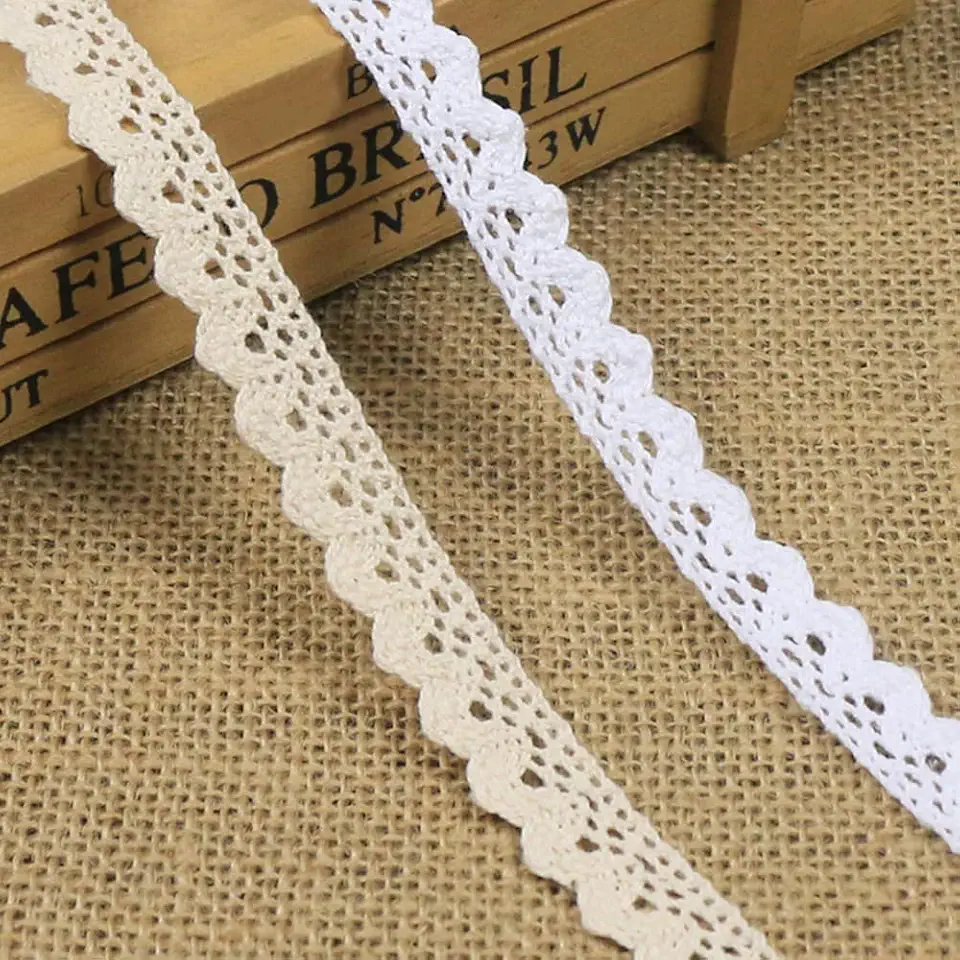 Lace Ribbons: Beginner Crochet Patterns | CyCrochet