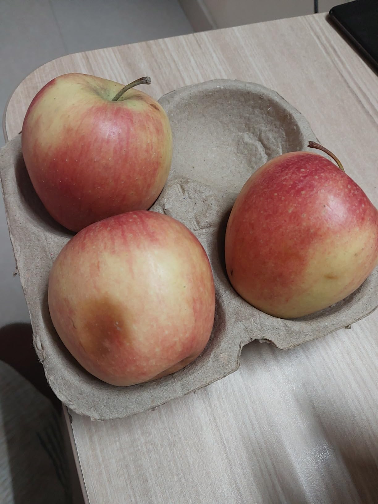 Apple Pomegranate Banana Combo : Amazon.in: Grocery & Gourmet Foods