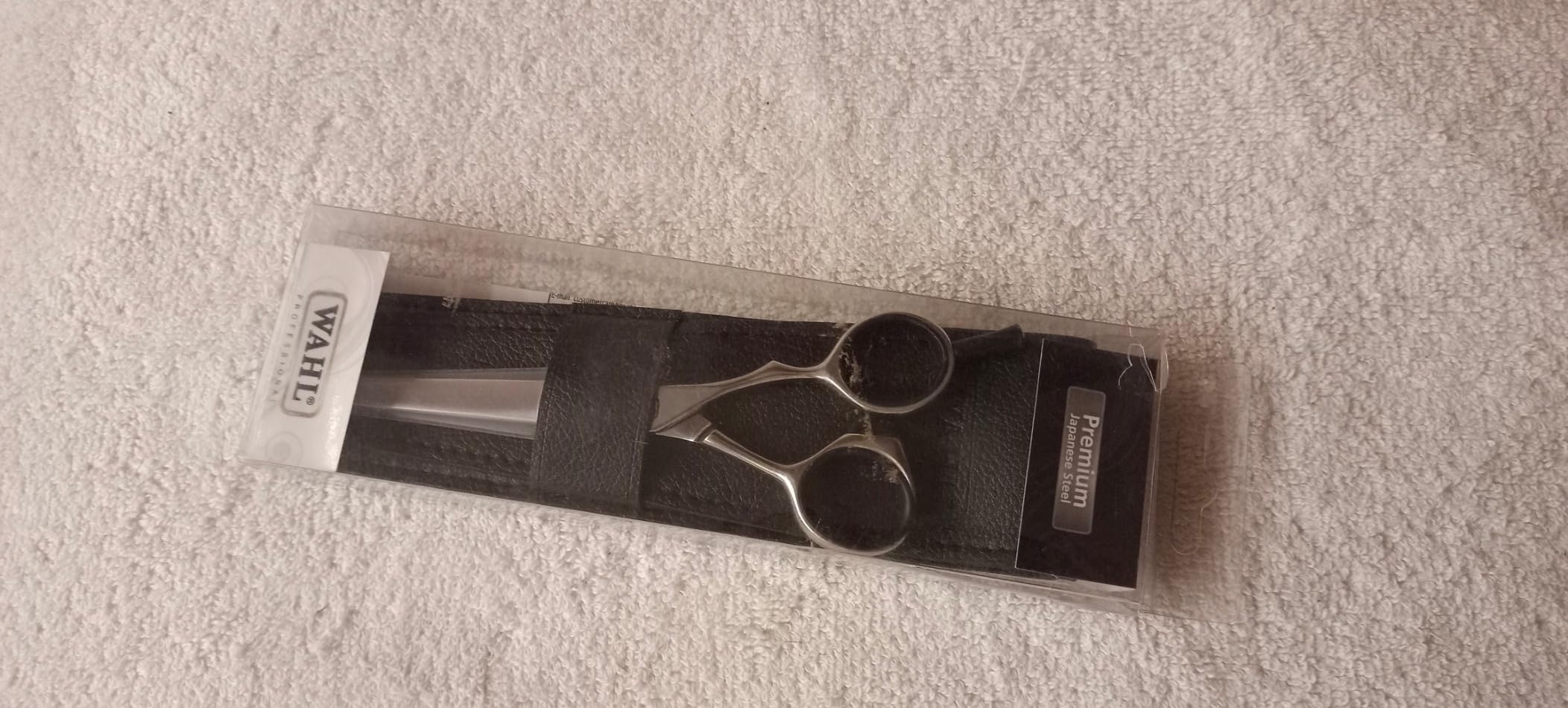 Wahl Premium Hair Cutting Scissors, Silver, 6" (WSPREM60) : Amazon.in ...