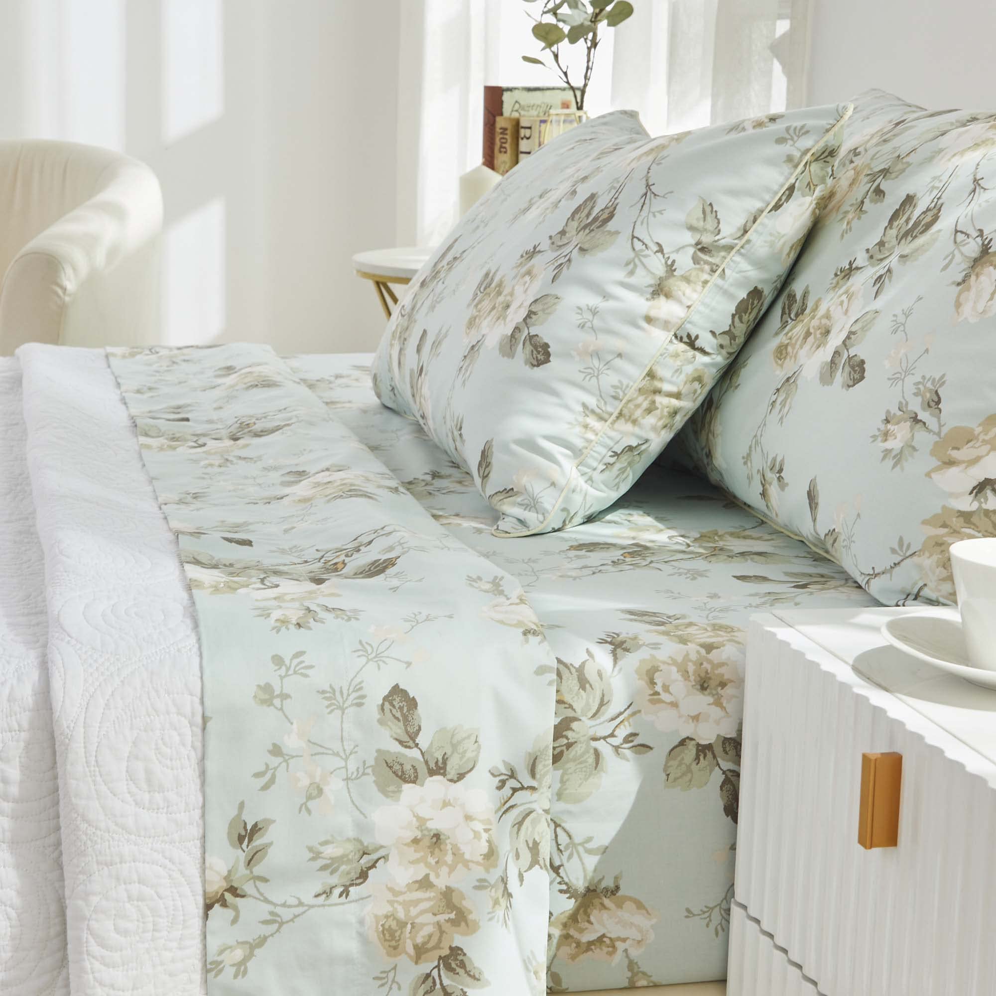 French Country Sheets French Country Bedding: 5 Bedding Sets For A