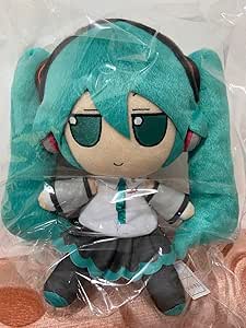 Amazon.com: Vocalo Miku NT Fumo-Fumo - Vocaloide de peluche : Juguetes ...