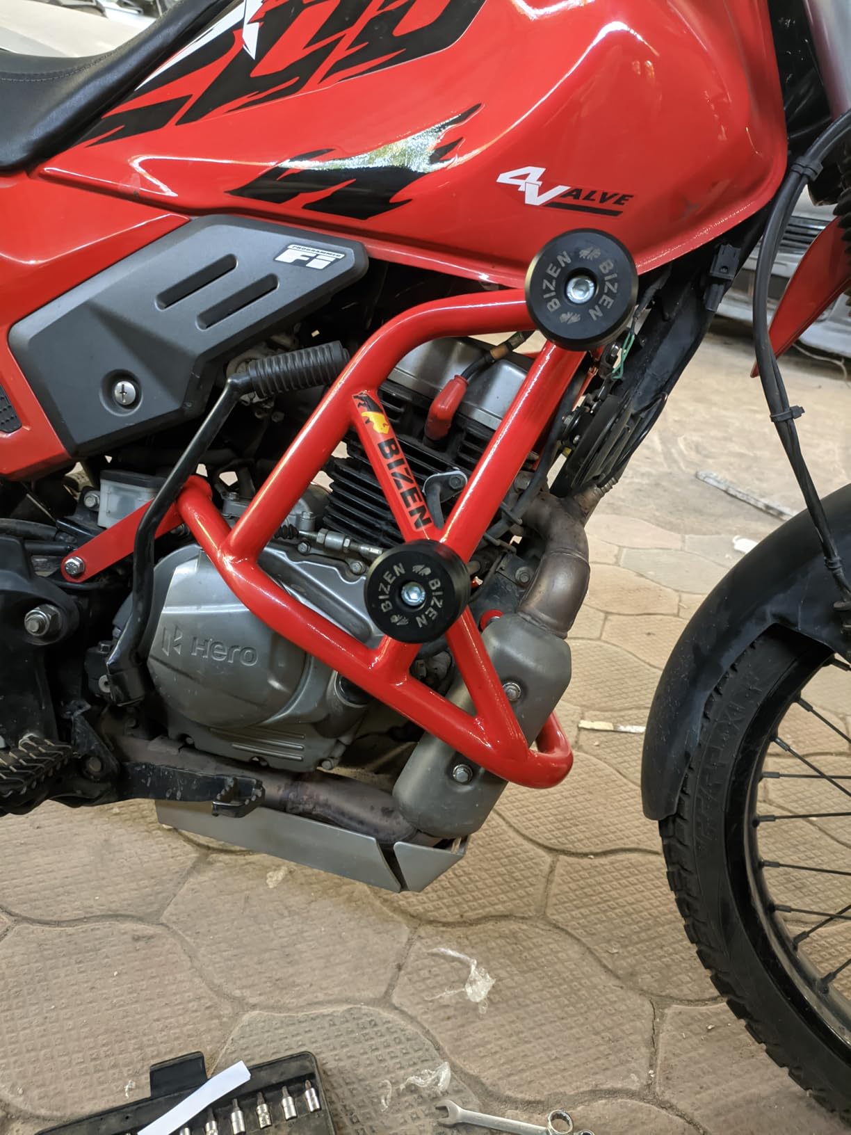 Bizen Hero Xpulse 200 2V 4V red Rally & Rally Pro Premium Crash Guard with Frame Sliders - Red ...