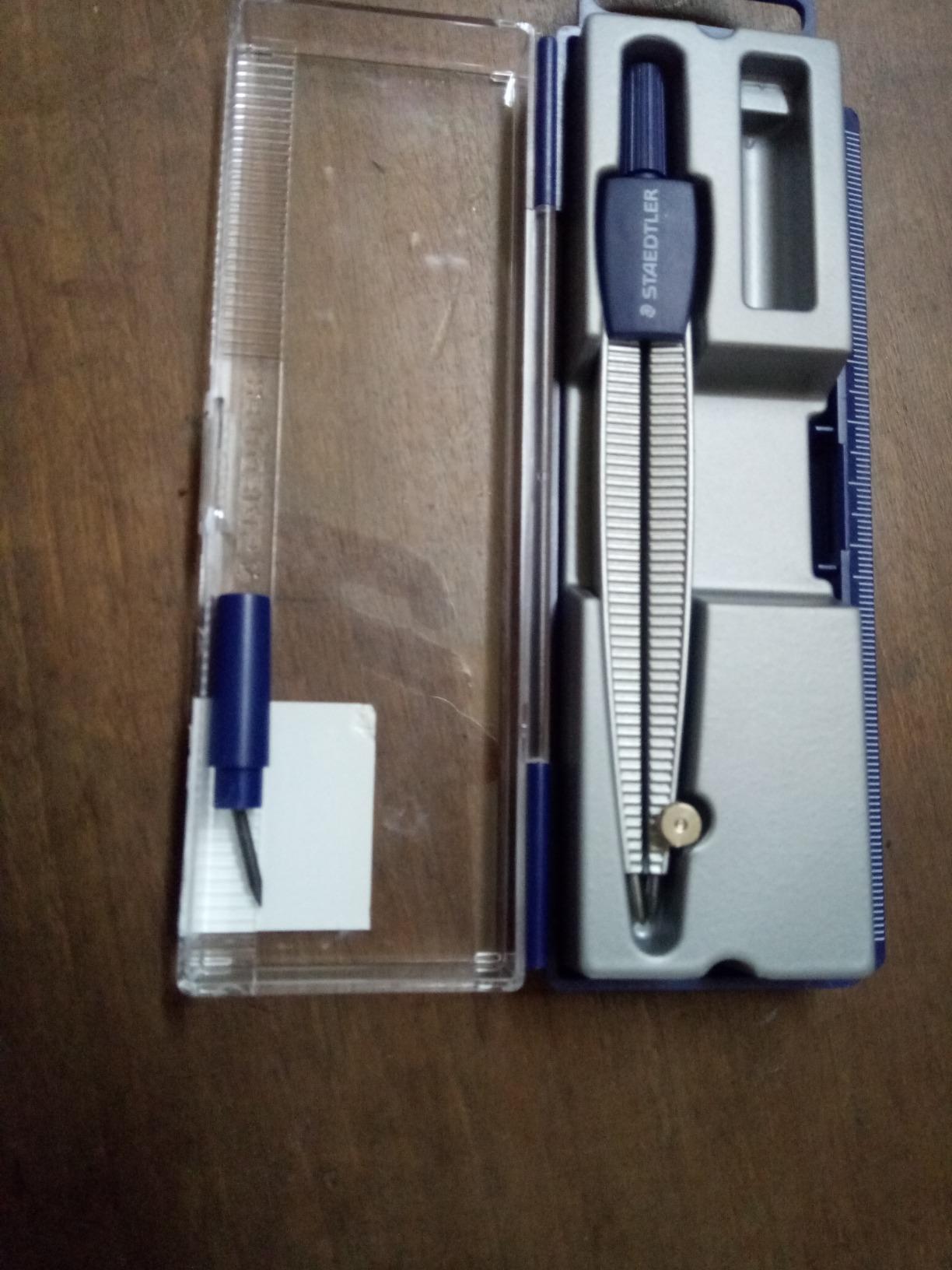 Staedtler 550 50 Noris Club School Compass Set with Lead Box : Amazon ...