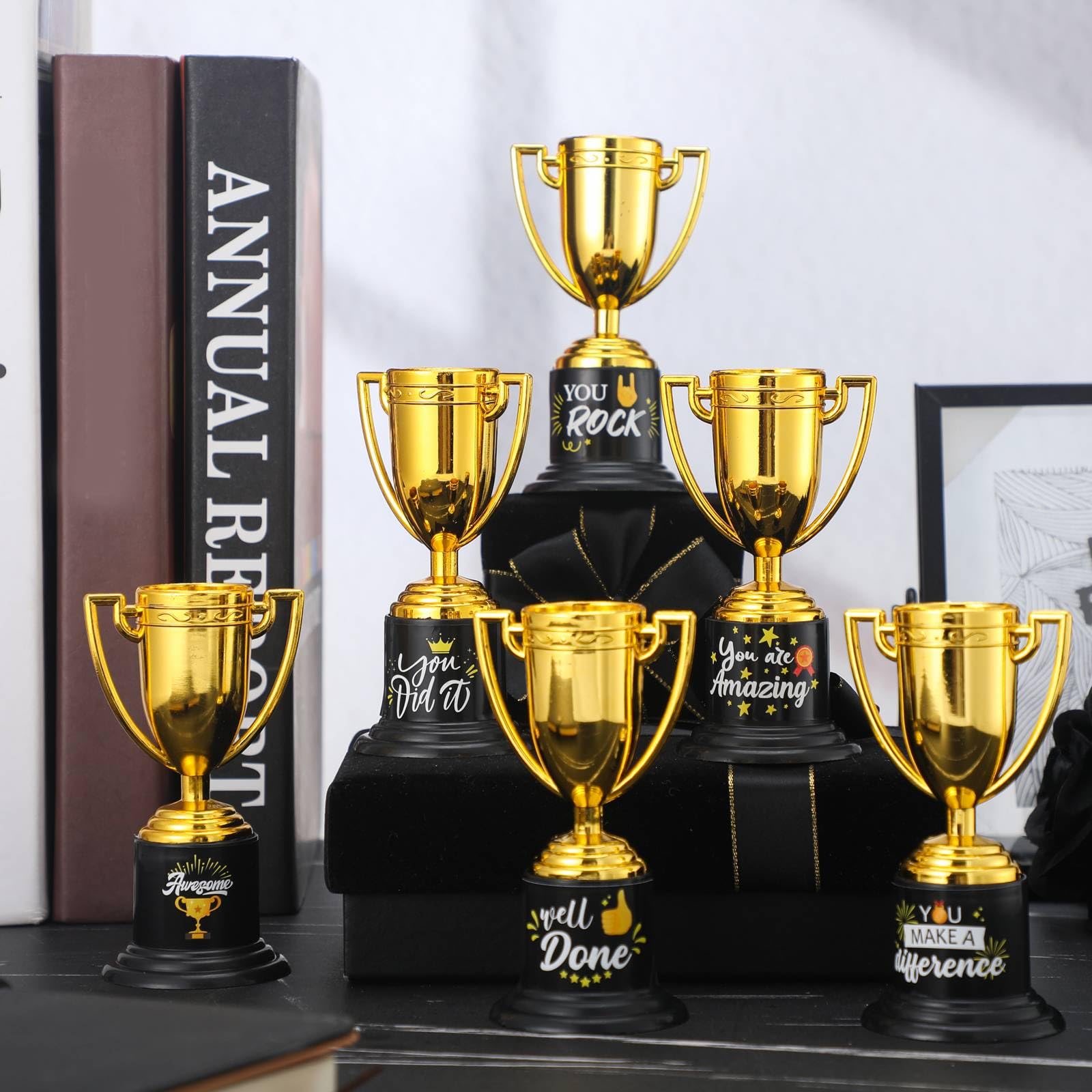 Soccer Trophy Highergo 24 Pcs Thumbs Up Award Trophies 5 Inch Plastic ...