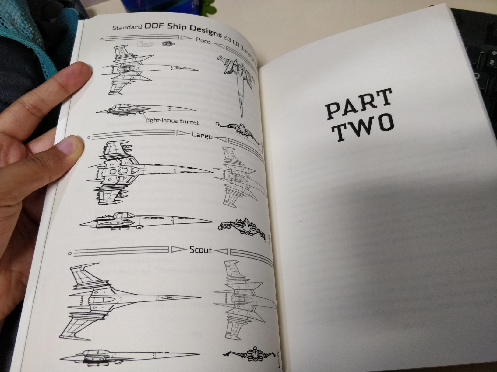 SKYWARD BOOK 1: SKYWARD: The First Skyward Novel : Sanderson, Brandon ...