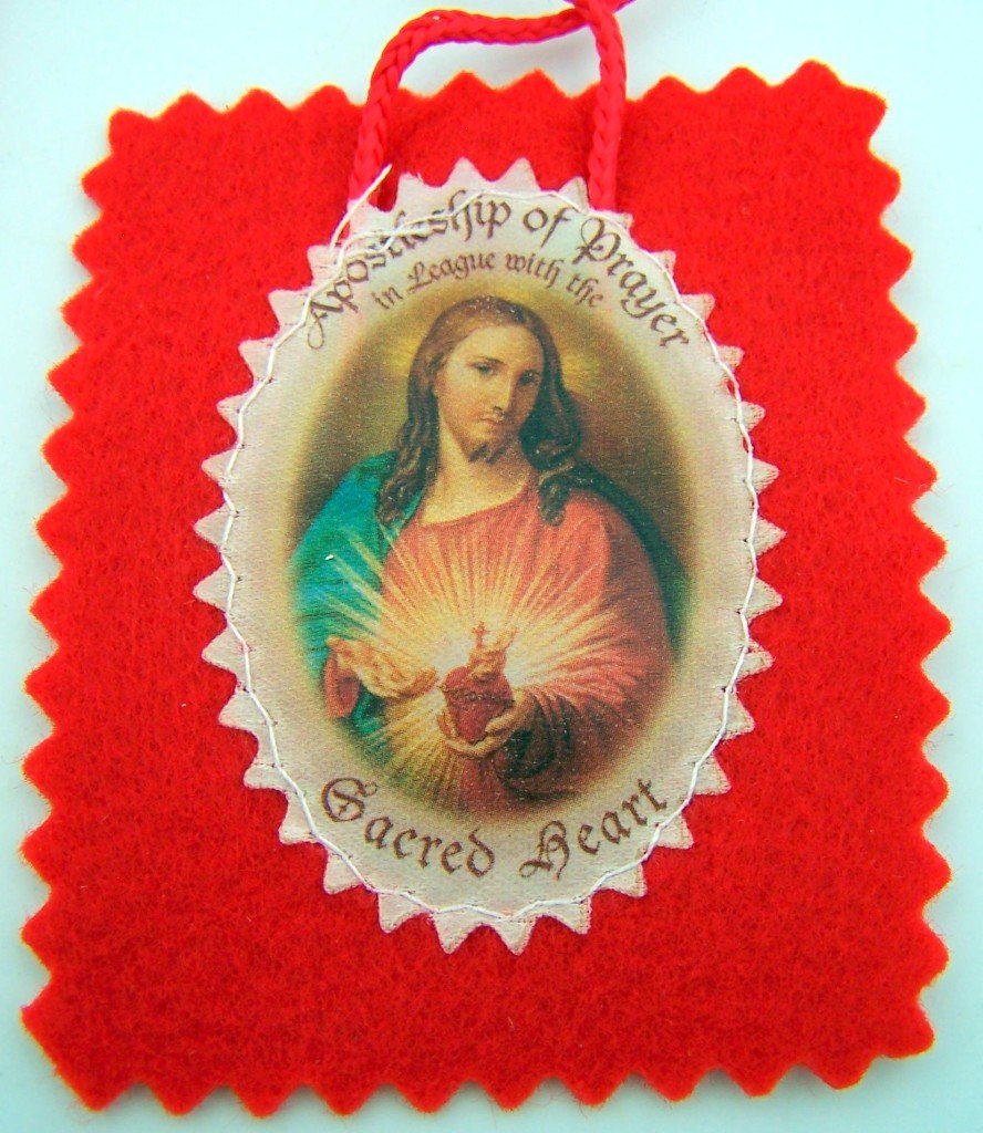 Snapklik.com : Catholic Cloth Red Scapular Sacred Heart Of Jesus ...