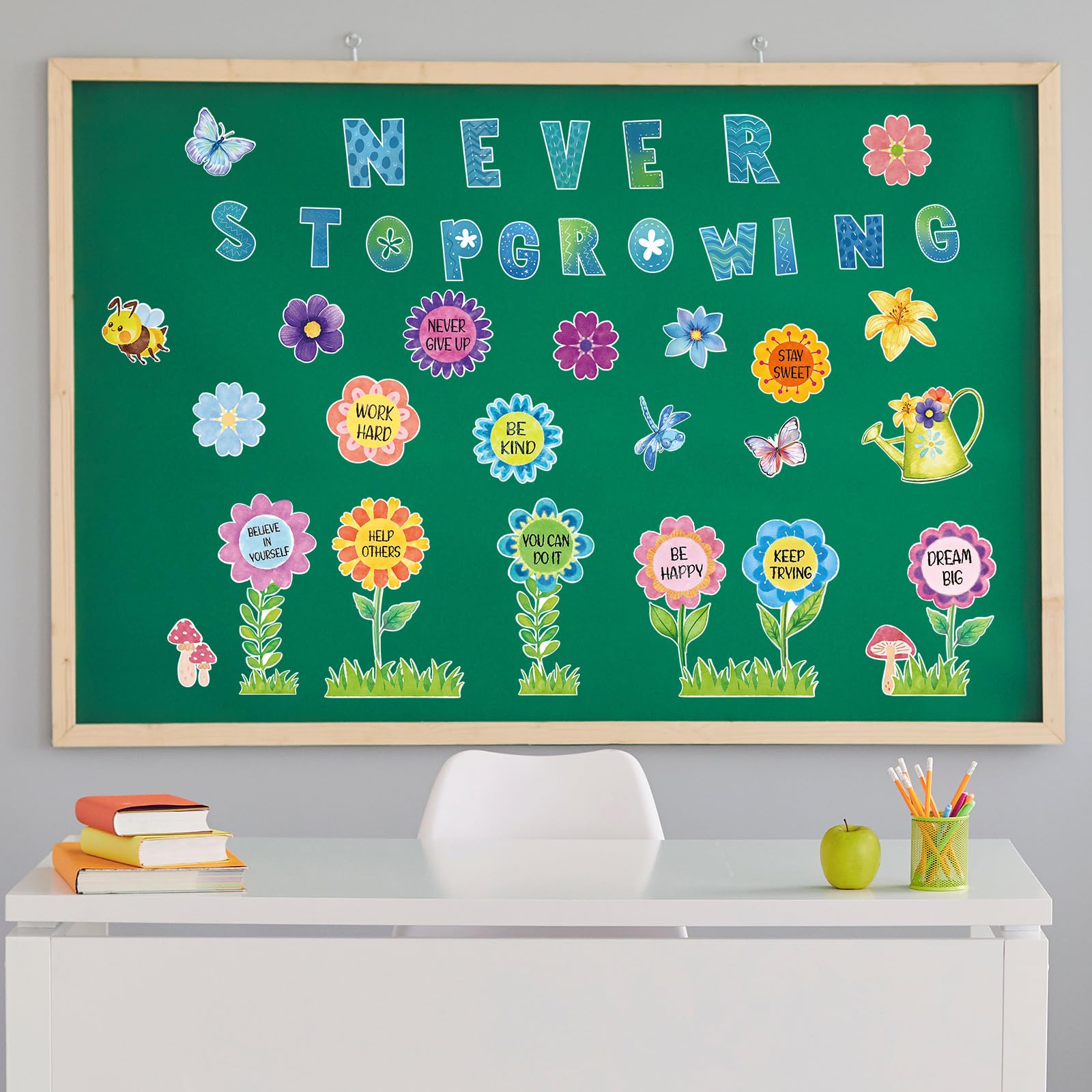 Snapklik.com : 90 Pcs Never Stop Growing Bulletin Board Classroom ...