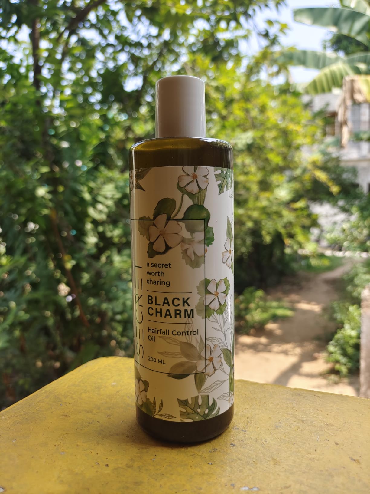 Buy Secret Black Charm hair oil - 100% natural ingredients | Reduces ...