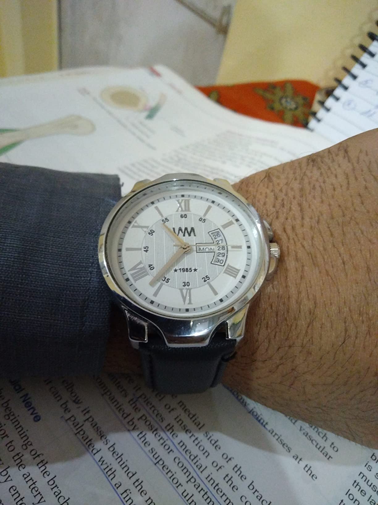 Watch Me AW 2021 Analogue Men's Watch (White Dial Black Colored Strap ...