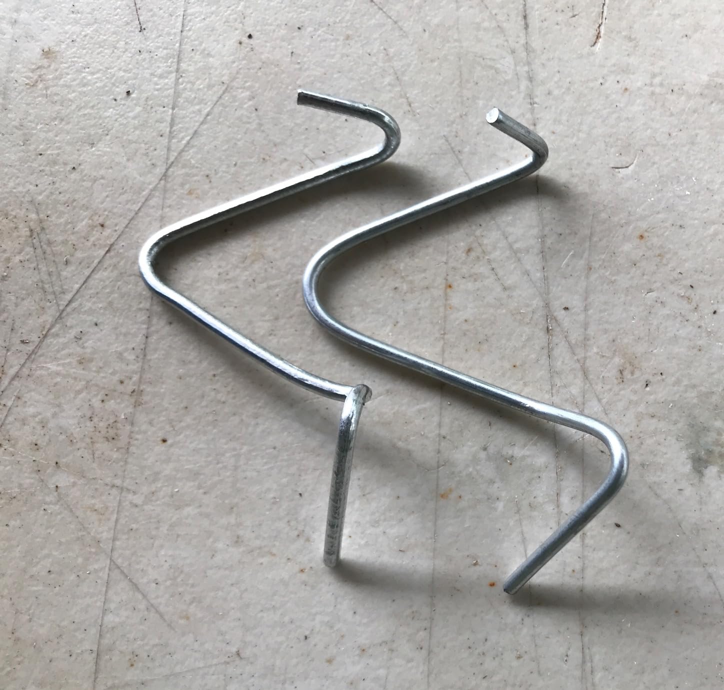 $21/mo - Finance Zareba TPWC100 T-Post Wire Clips, 2000 Pack | Buy Now ...