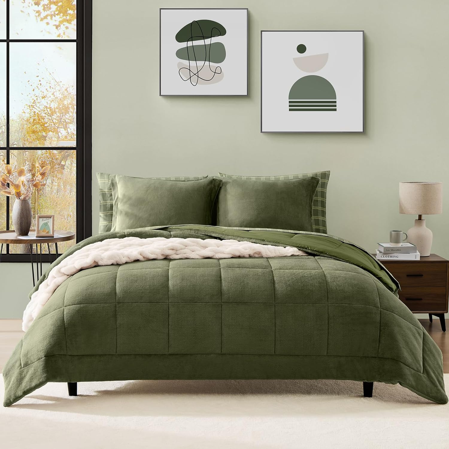 Amazon.com: AMBERSPACE Luxury King Size Comforter Sets 7 Piece, Plush ...