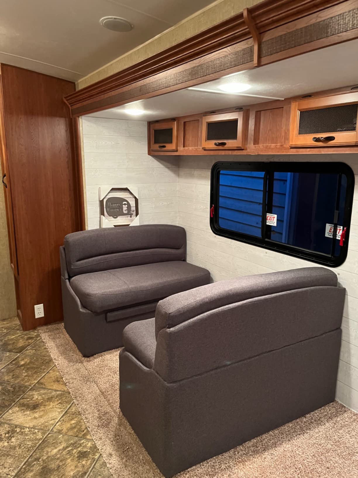 Amazon.com: RecPro Charles RV 44" Dinette Booth with Storage | Cloth ...