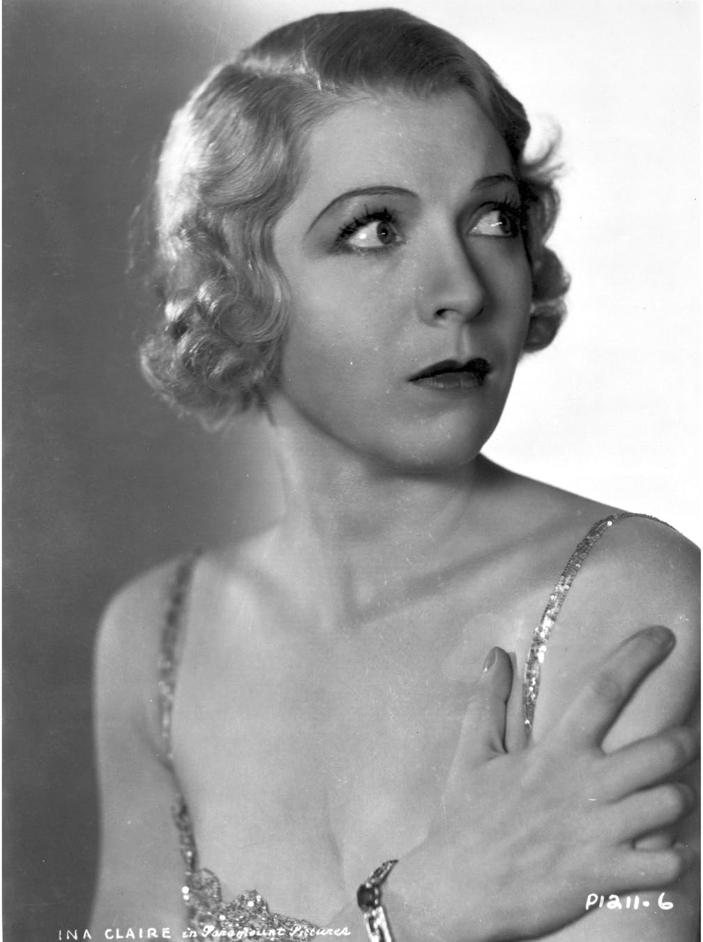 Amazon.com: Globe Photos ArtPrints A Portrait of Ina Claire - Pop ...