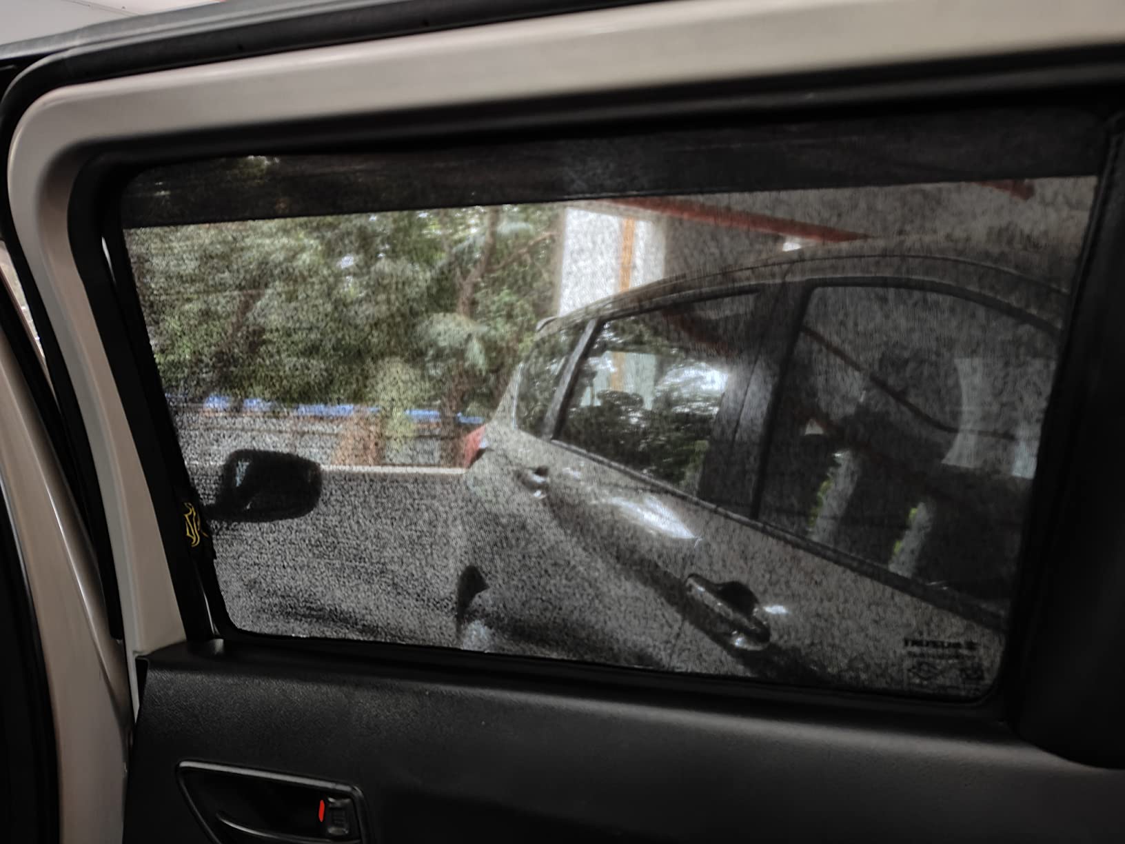 Auto Pearl Z Black Window Plug-in Half Sun Shades Car Curtain ...