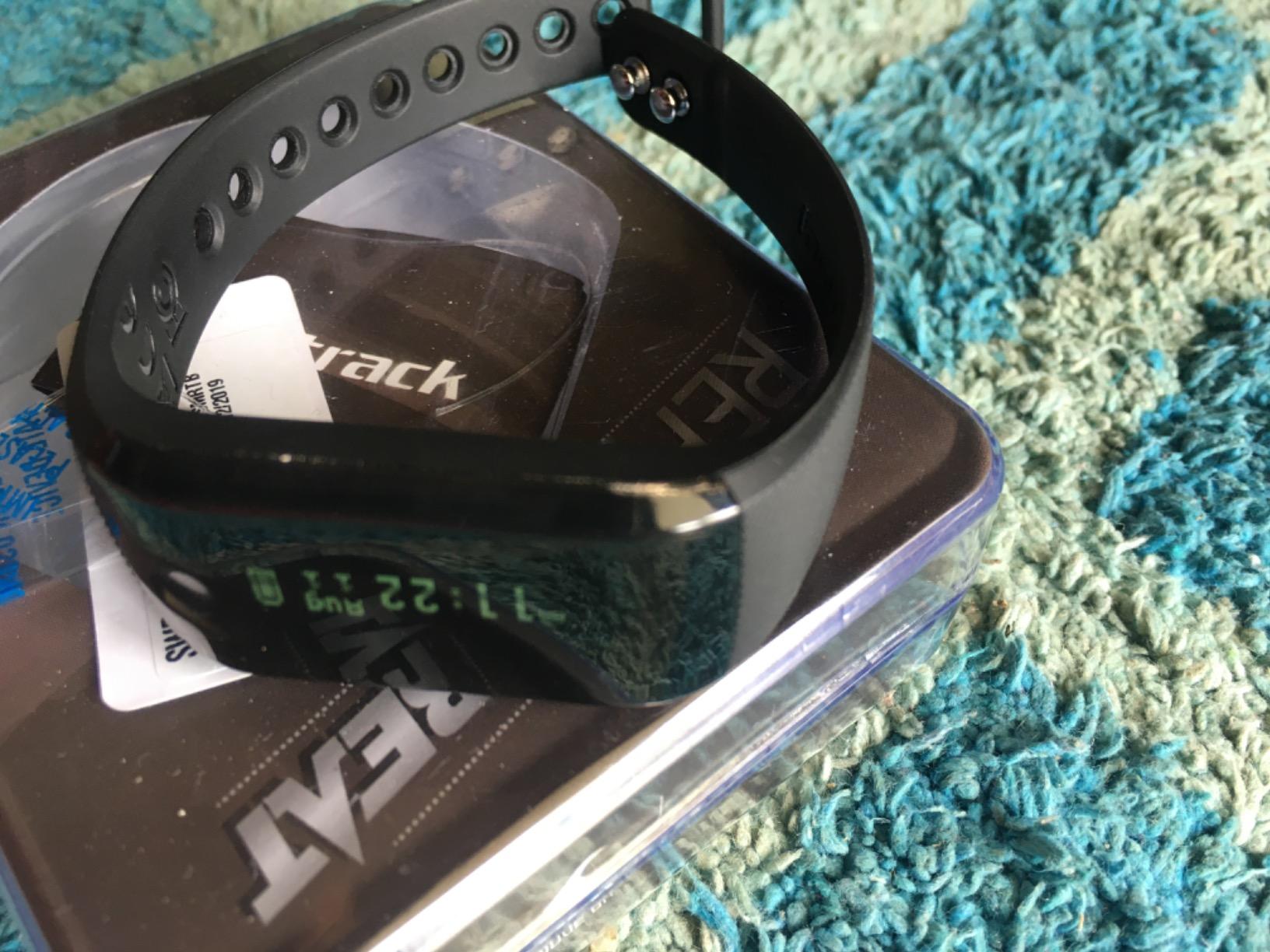 Buy Fastrack Digital Unisex Reflex Beat Activity Tracker - Heart Rate ...