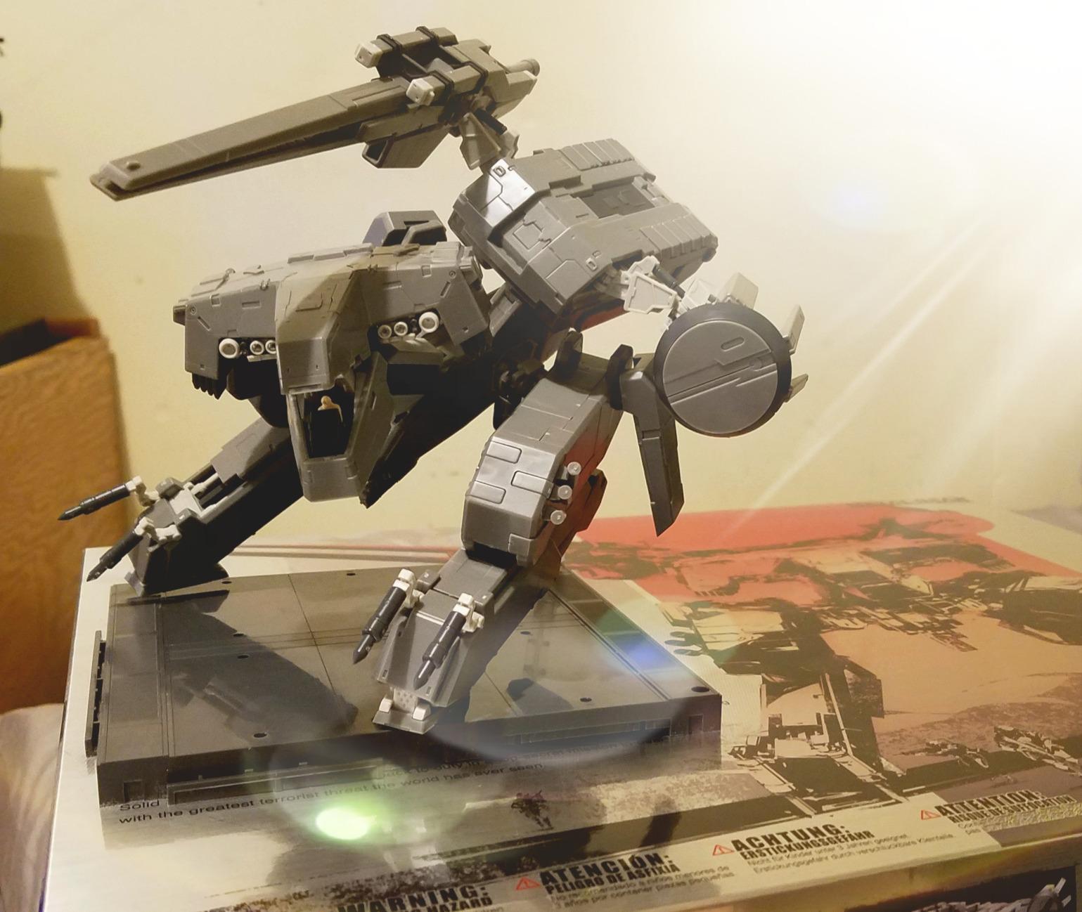 Amazon.com: Kotobukiya Metal Gear Rex "Metal Gear Solid" Plastic Model ...