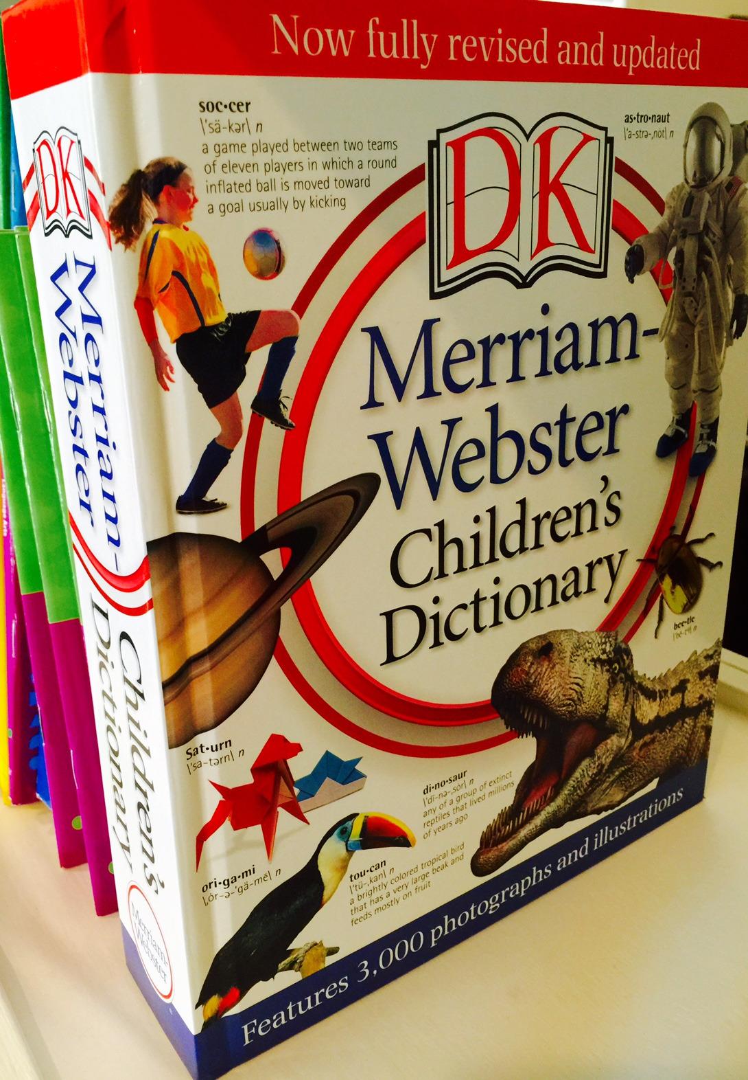 Merriam-Webster Children's Dictionary: Features 3,000 Photographs and ...
