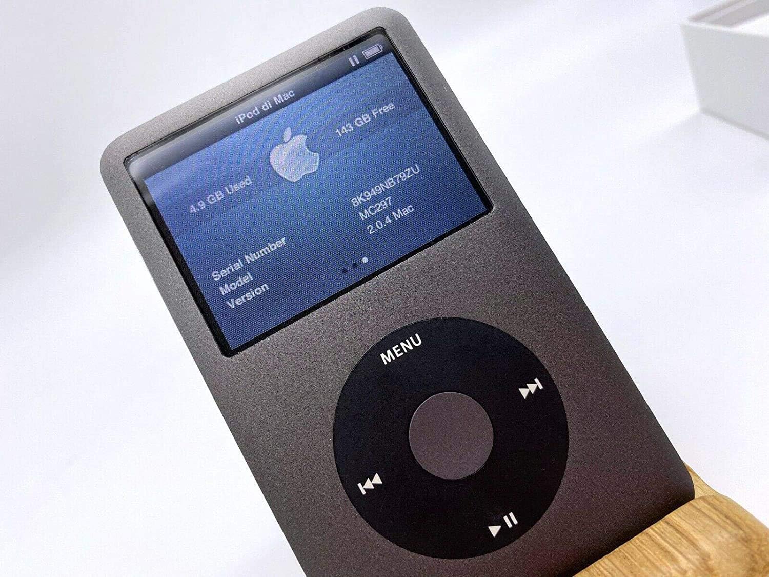 Amazon.com: Original Appleipod Compatible for mp3 mp4 Player Apple iPod ...