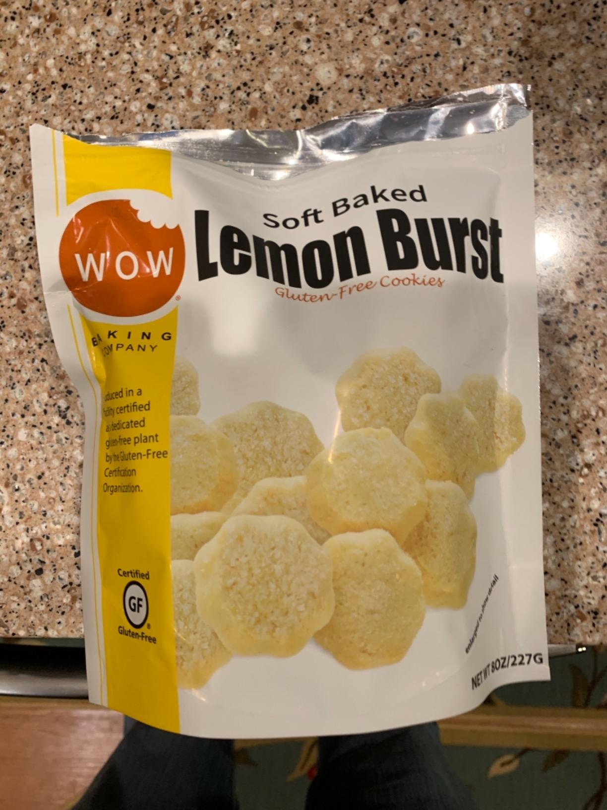 Amazon.com: WOW Baking Company Gluten Free Cookies - Chocolate Chip - 8 ...