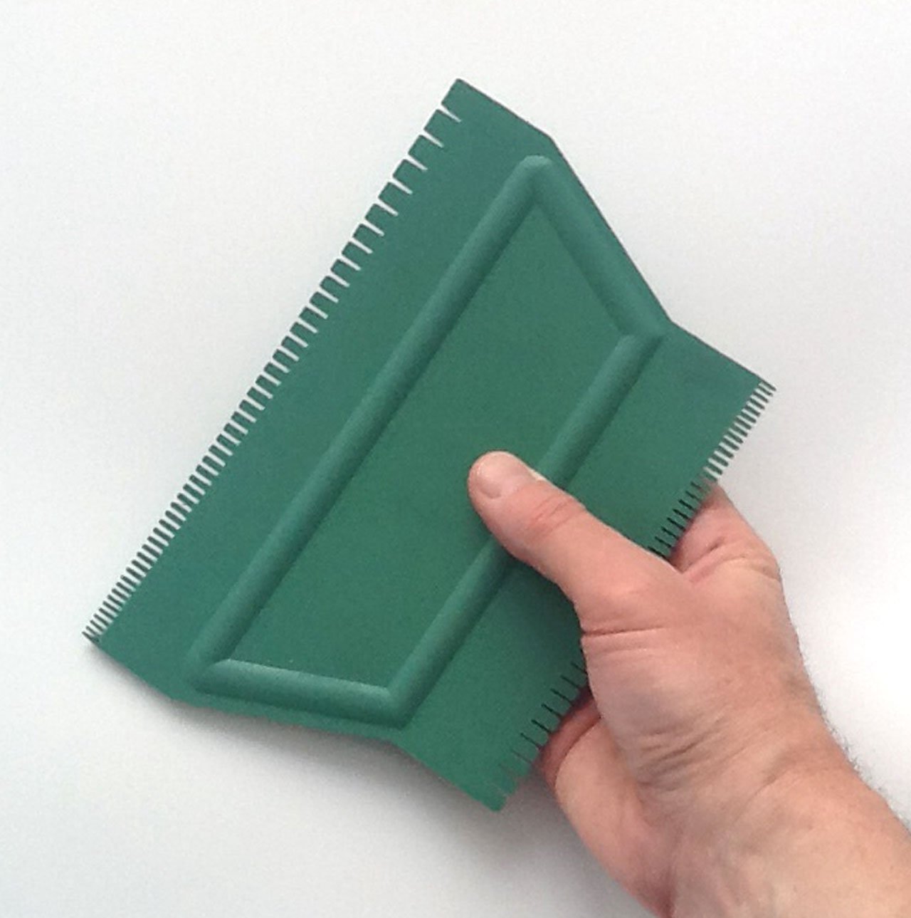 Buy Large Rubber Comb with Graduated Teeth for Creating Combing Effects ...