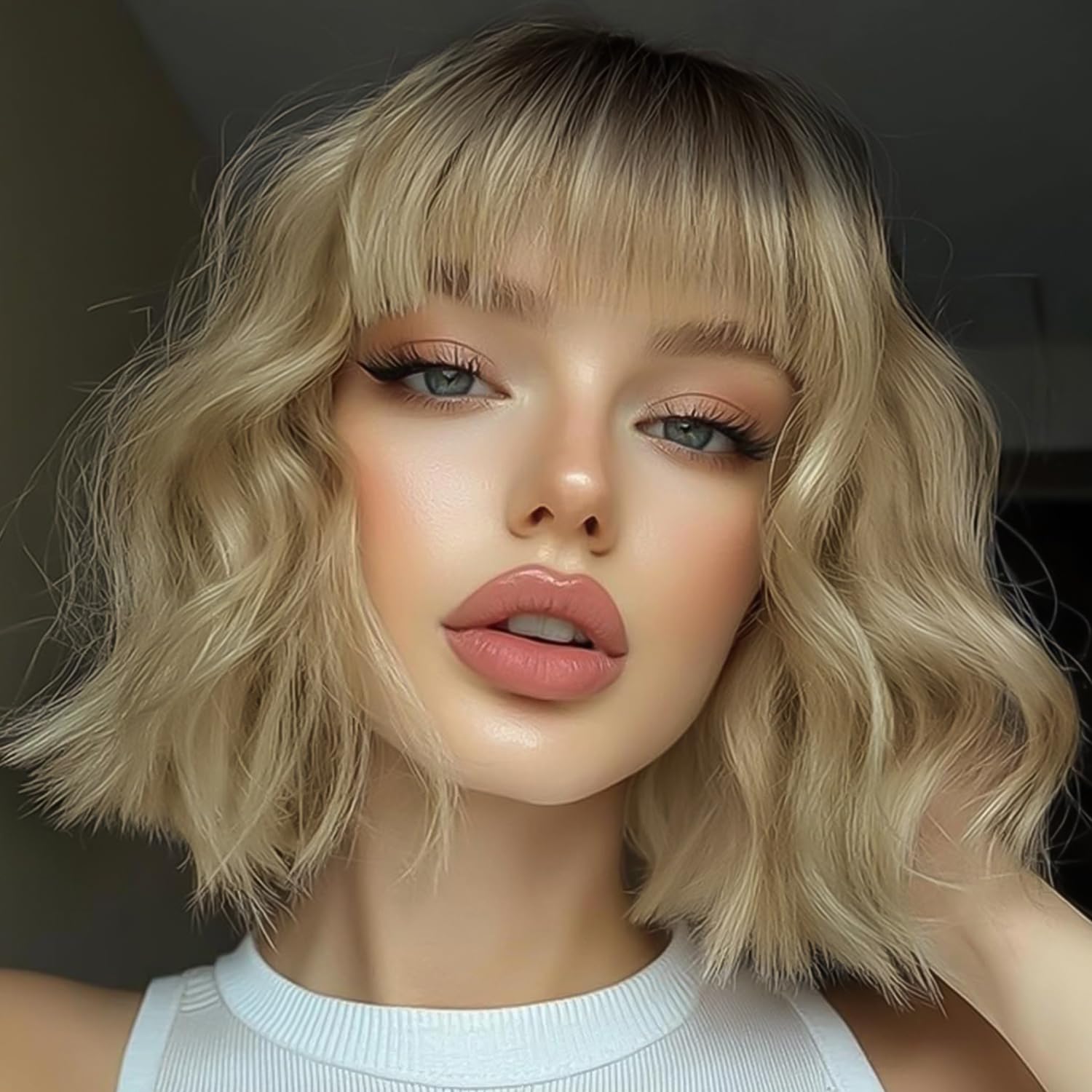 Amazon.com : AISI HAIR Ombre Blonde Mix Wigs With Bangs Short Wavy Bob ...