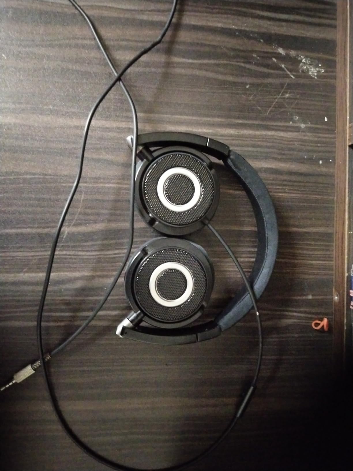 boAt BassHeads 950v2 Wired Over Ear Headphones with 40mm Audio Drivers ...