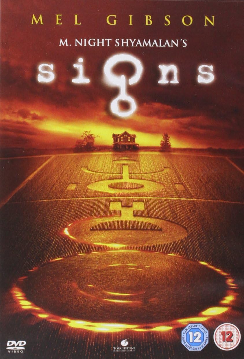 Signs - Mel Gibson as Graham Hess; Joaquin Phoenix as Merrill Hess ...