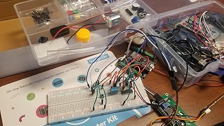 Amazon.com: SunFounder ESP32 Ultimate Starter Kit (Compatible with Arduino) ESP32CAM, RoHS ...