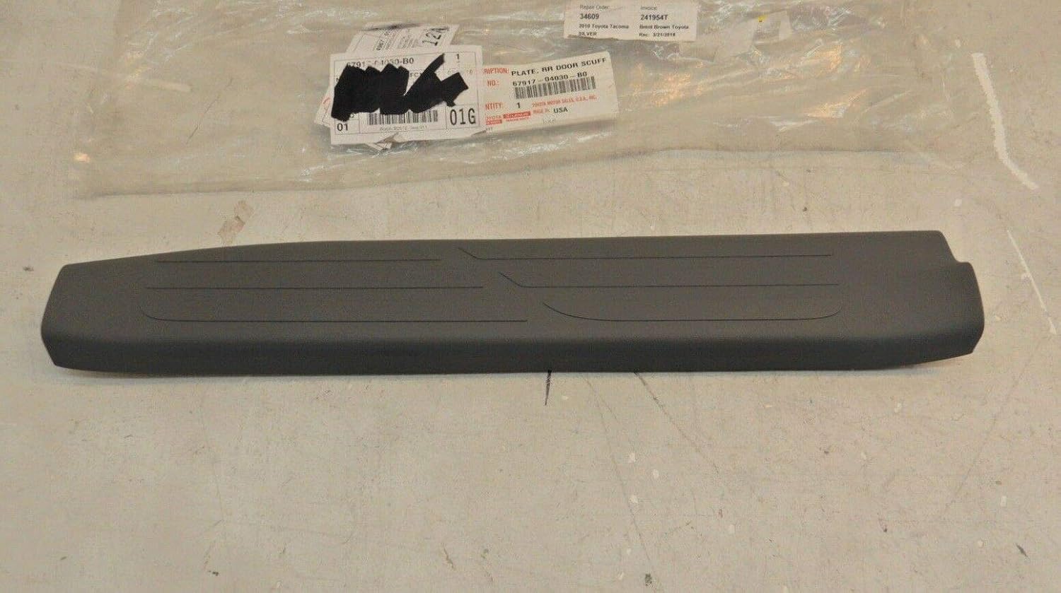 Genuine Toyota 67917-04030-B0 Door Scuff Plate, Body - Amazon Canada