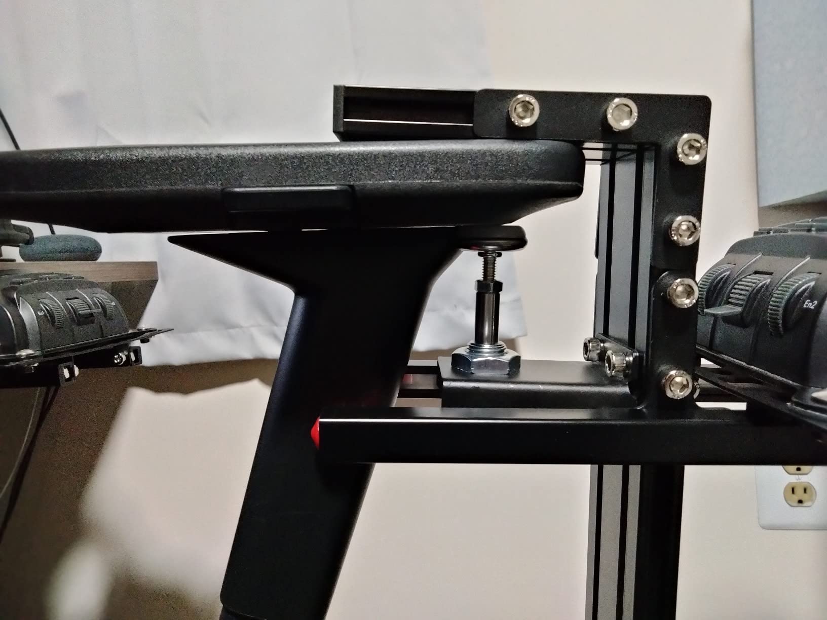 $8/mo - Finance J-PEIN (Upgraded): the desk mount for the flight sim ...