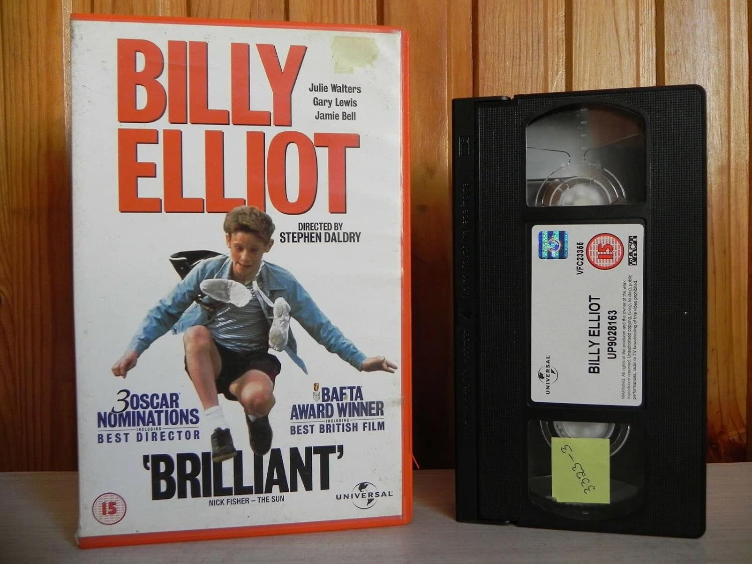 Amazon.com: Billy Elliot [VHS] : Jamie Bell, Julie Walters, Jean ...