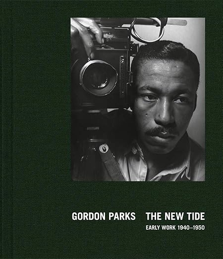 Amazon.com: Gordon Parks: The New Tide: Early Work 1940–1950: ...