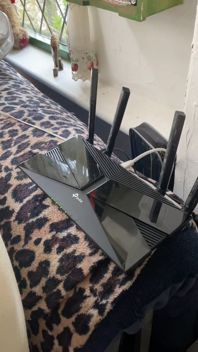 Watch Ax1800 Dual Band WiFi 6 router on Amazon Live