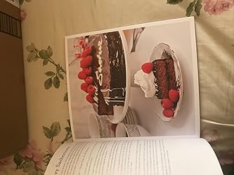 The European Cake Cookbook: Discover a New World of Decadence from the ...