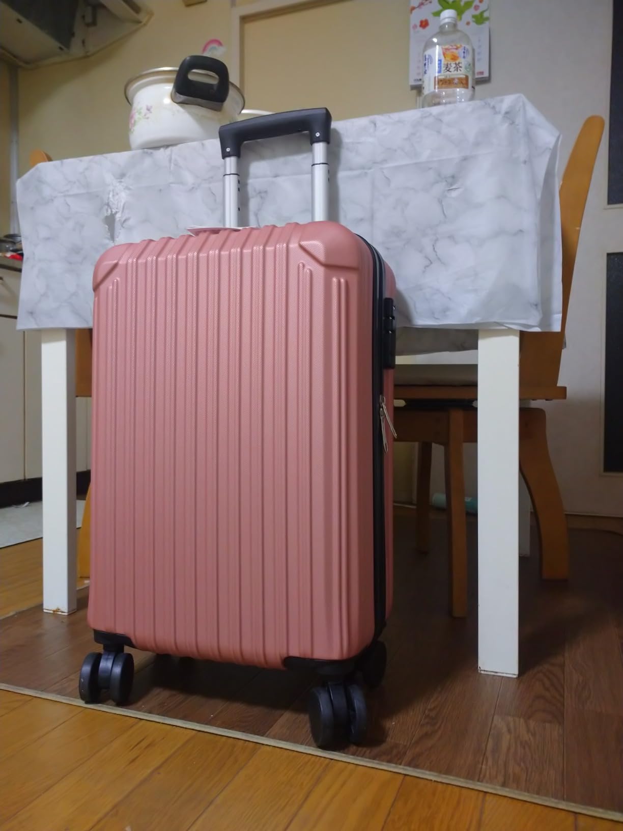 Amazon | [FUNTIC] スーツケース キャリーケース 機内持込 キャリーバッグ 超軽量 大型 静音 ダブルキャスター 耐衝撃 S ...